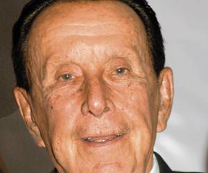 ESTO PASO: 2010: MURIÓ Guillermo Rossell de la Lama, político y ...