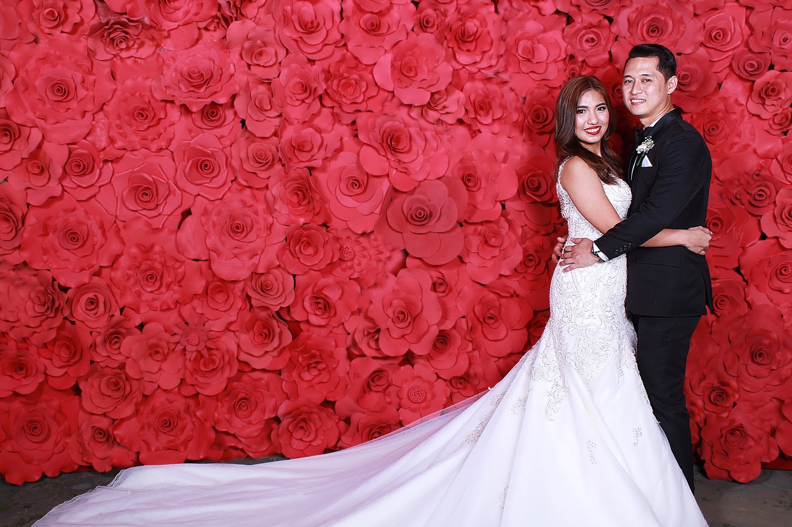 DIY - The Red Queen ~ The Rebellious Brides