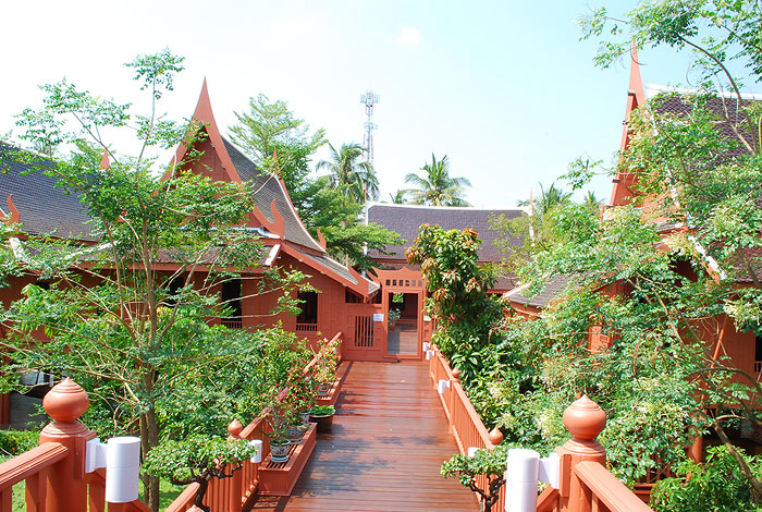 King Rama II Memorial Park, Samutsongkhram, Thailand