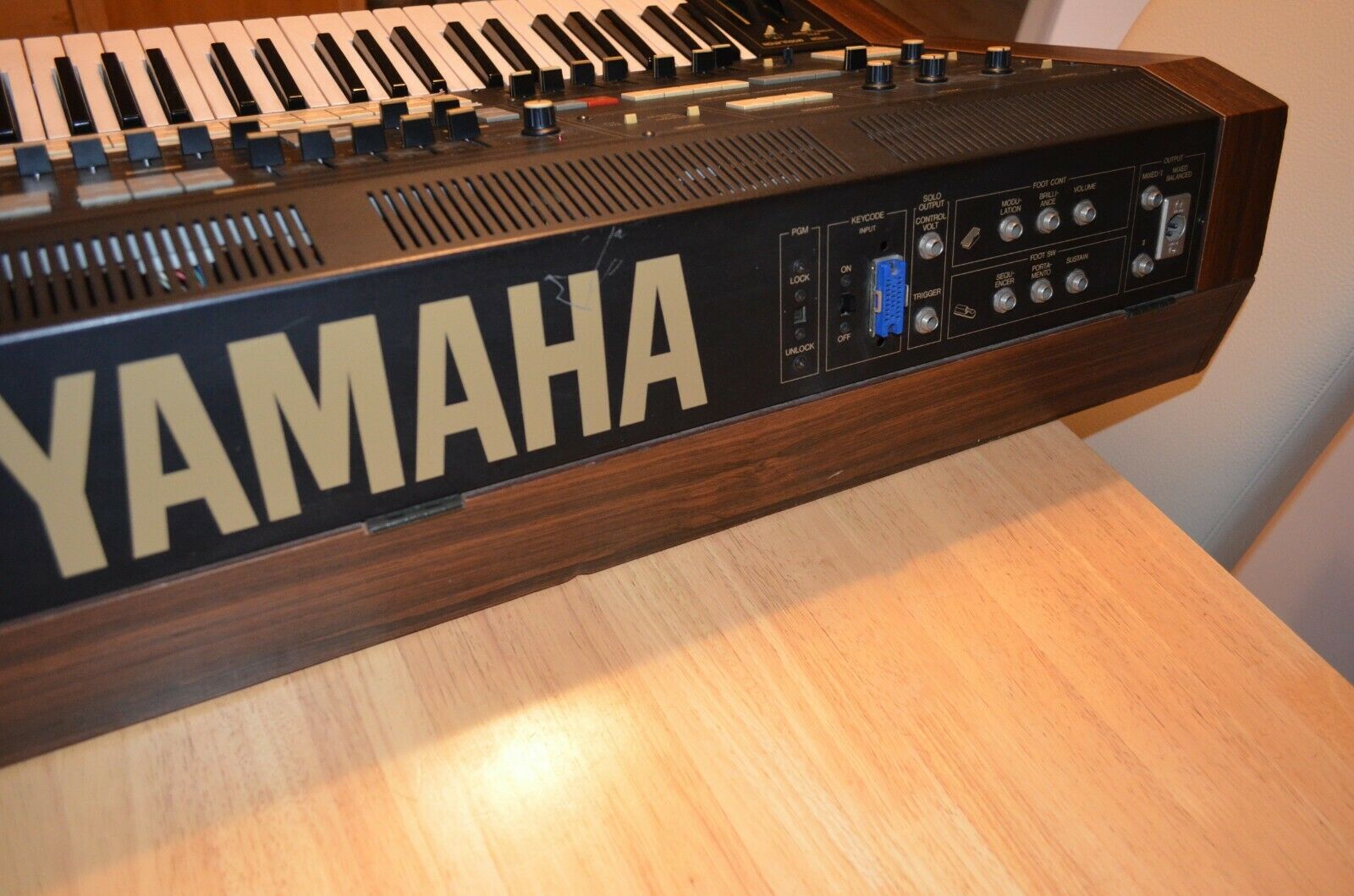 MATRIXSYNTH: Rare Yamaha CS70M Vintage Synthesizer SN 1254