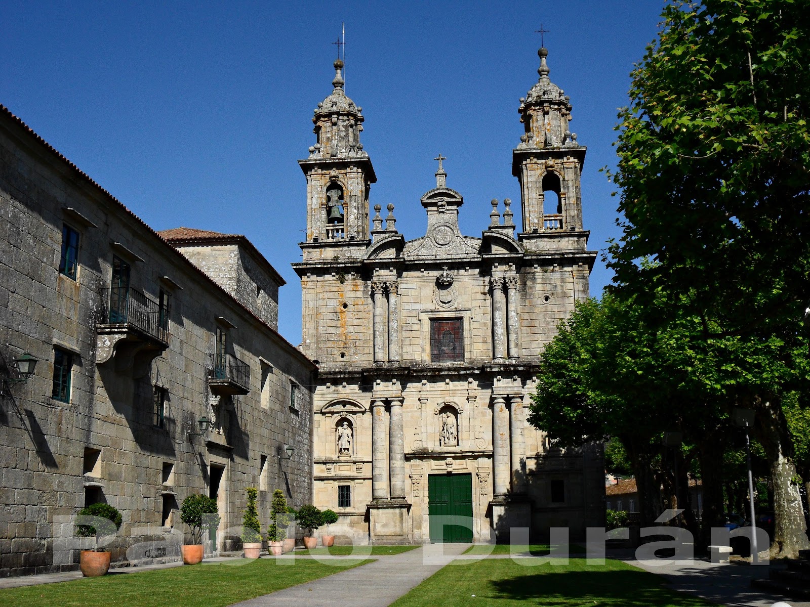 El Blog de Pablo Durán: El Monasterio de Poio