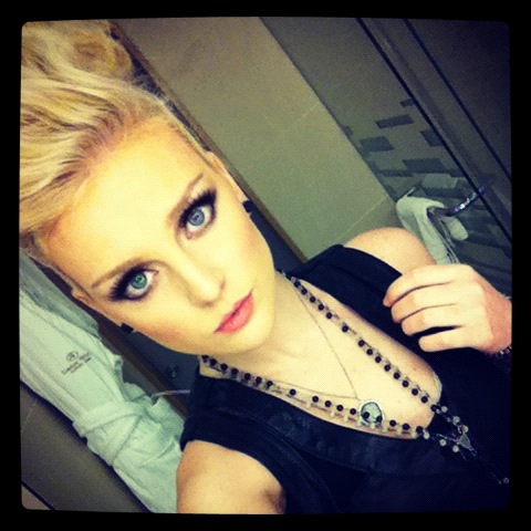 MOMENTS: PERRIE EDWARDS (LITTLE MIX)