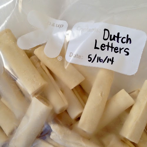 Food Pusher: Three-Bite Dutch Letters