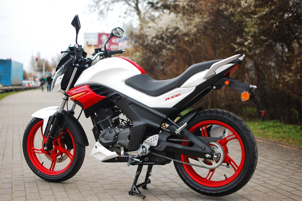 Blog jaskiniowca: Junak RS 125