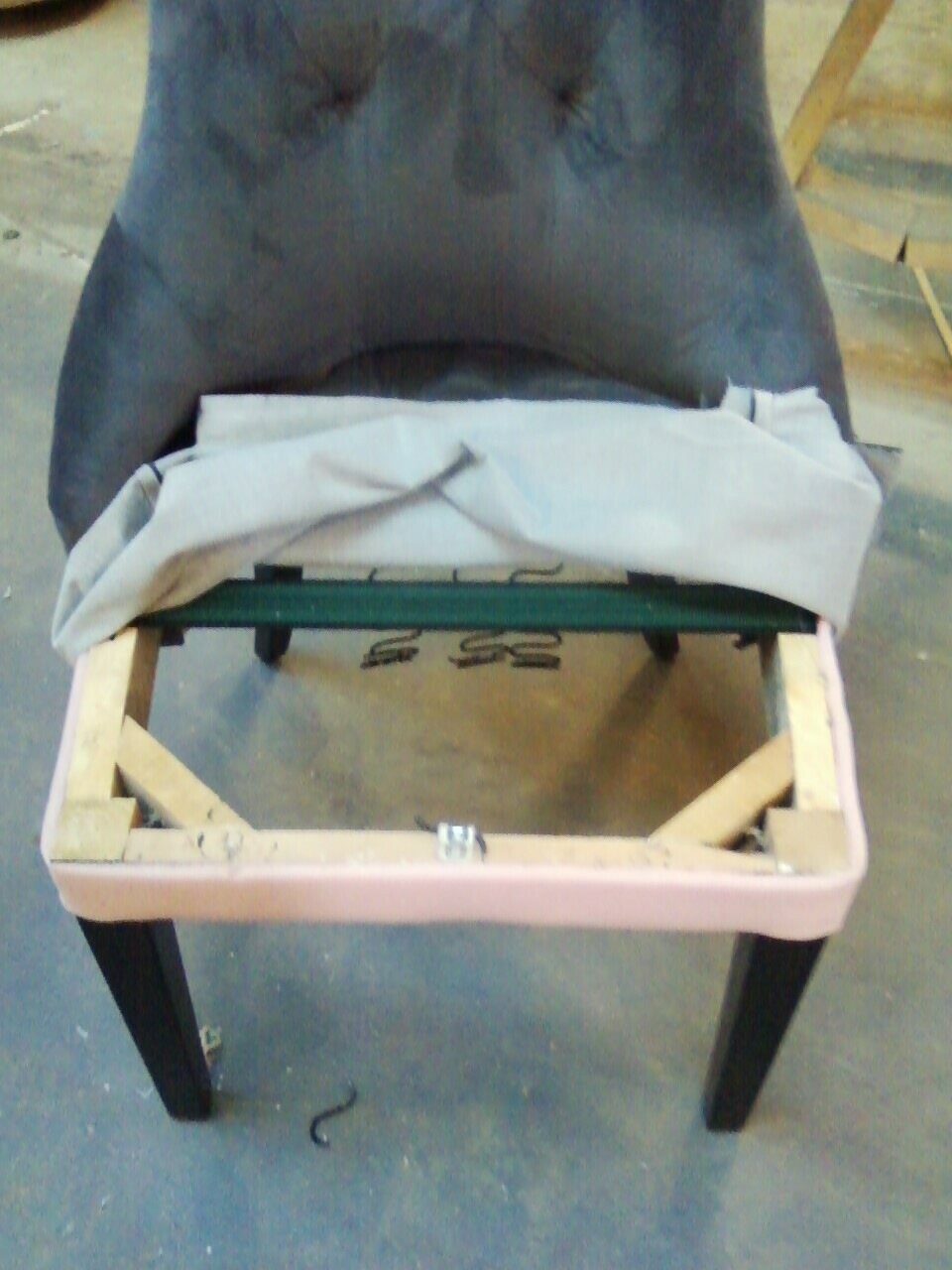 Theatre Projects: Break-Away chair