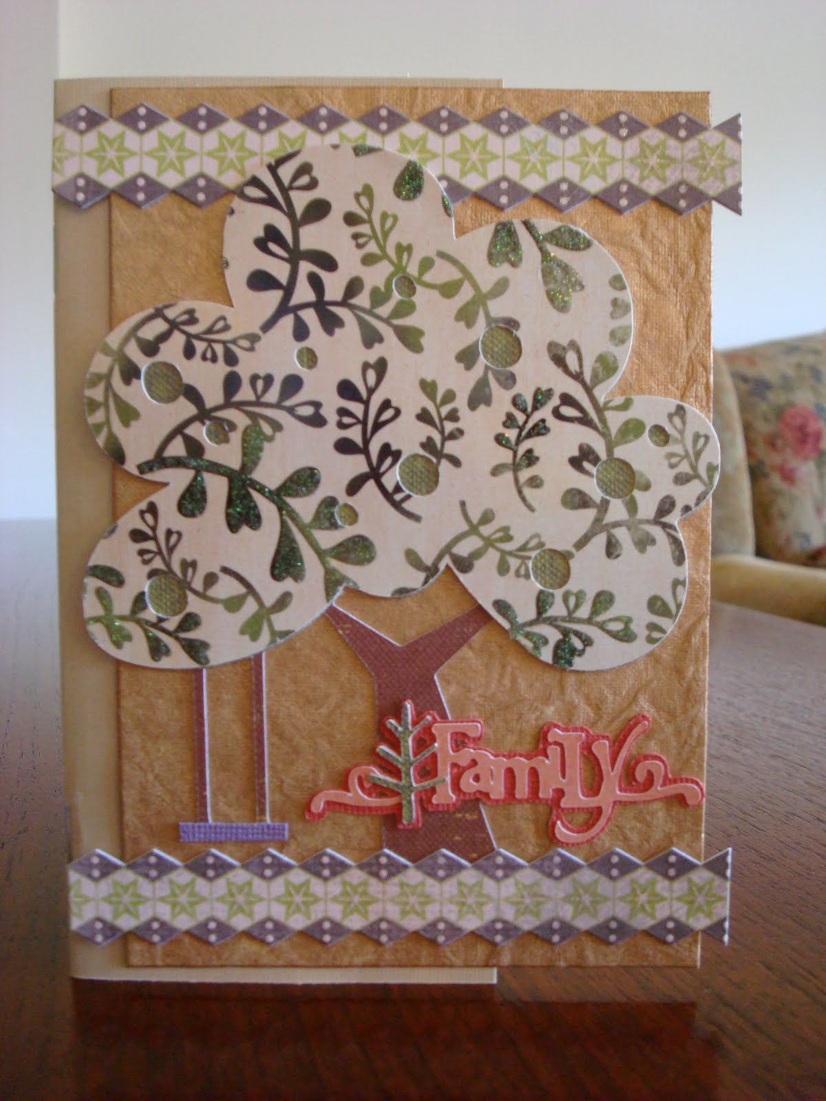 Paper Deckerations: March 2011