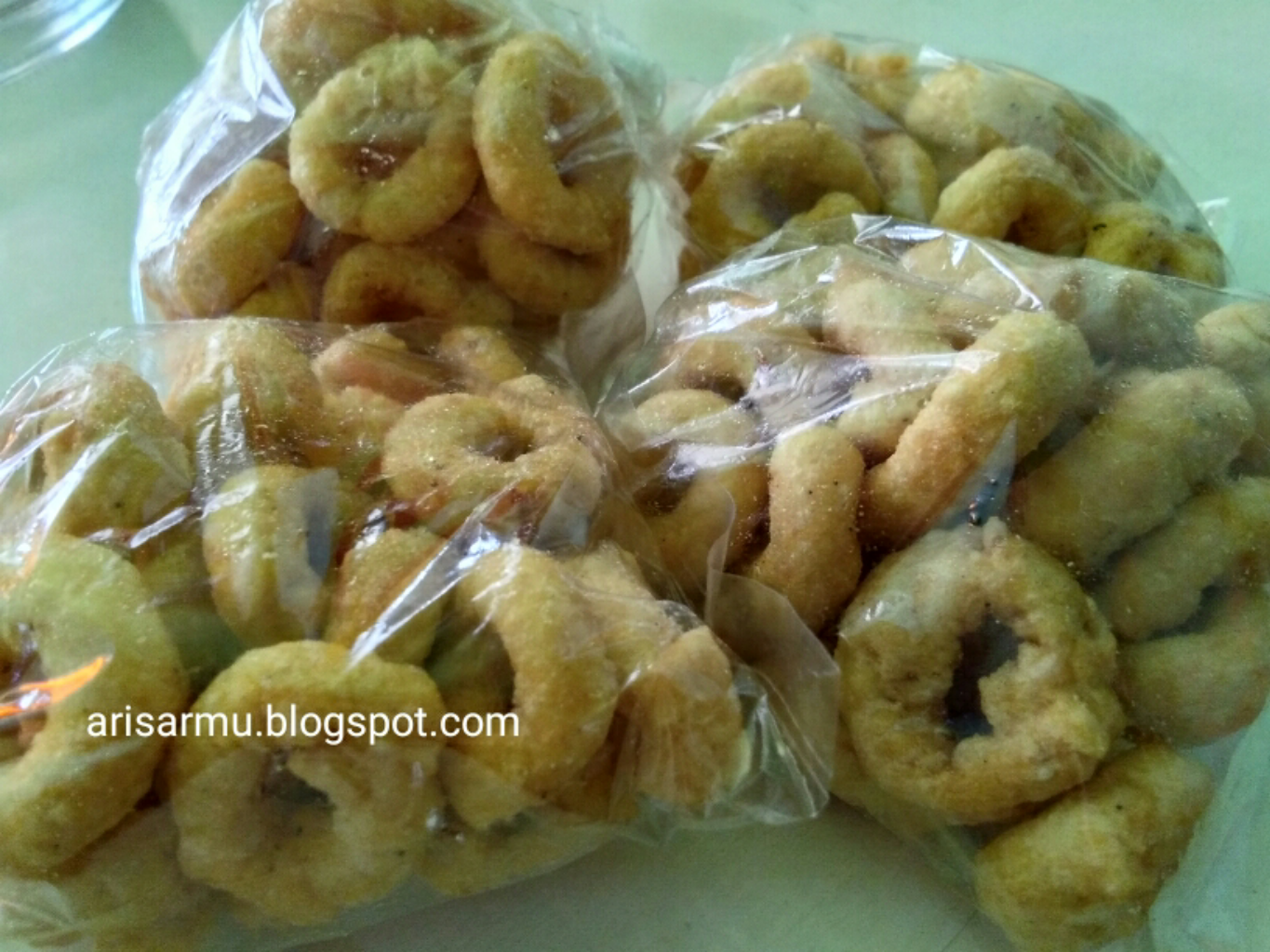 "Soto Sokaraja" : Authentic Banyumas Soup with peanut sauce