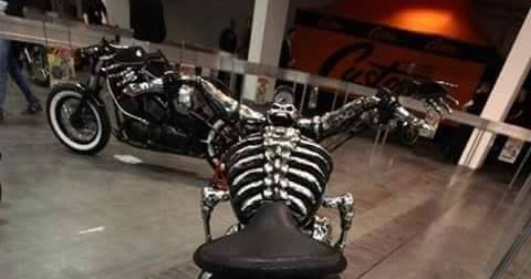 Just A Car Guy: cool idea for a halloween motorcycle