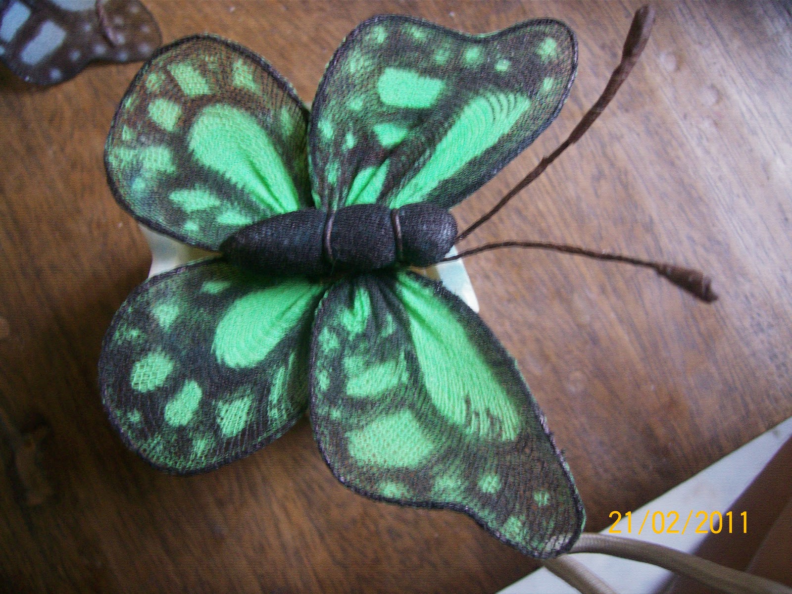 Tinas Creations: Nylon Stocking Butterflies