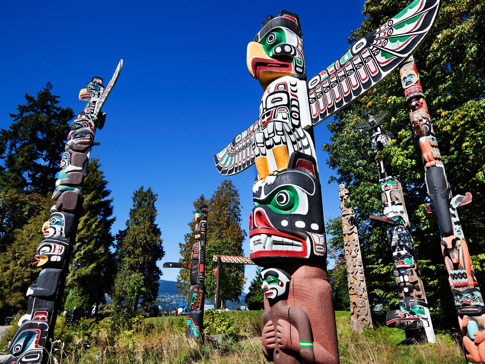 Artists For Kids: First Grade - Imaginary Totem Poles of Art