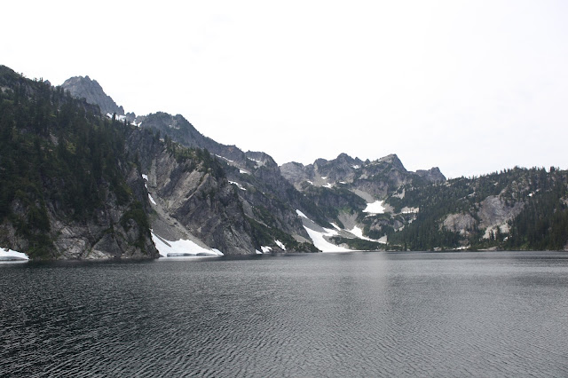 CharlesKoh: One of Northwest's Most Scenic Hikes: Snow Lake