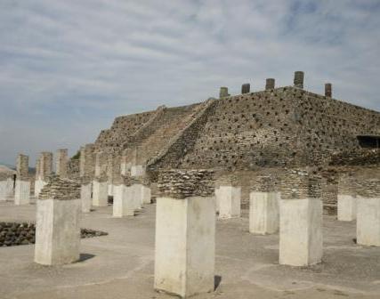 ~ W a y m a r k s ~: A Visit to Tula - Mexico