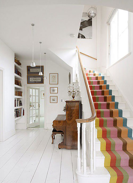The Peak of Très Chic: Stair Runners That Make A Statement