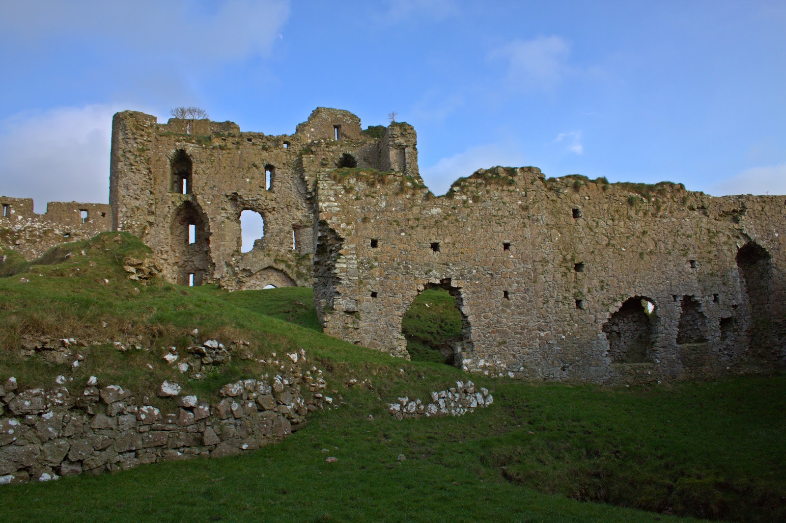 Historic Sites of Ireland: Castle Roche