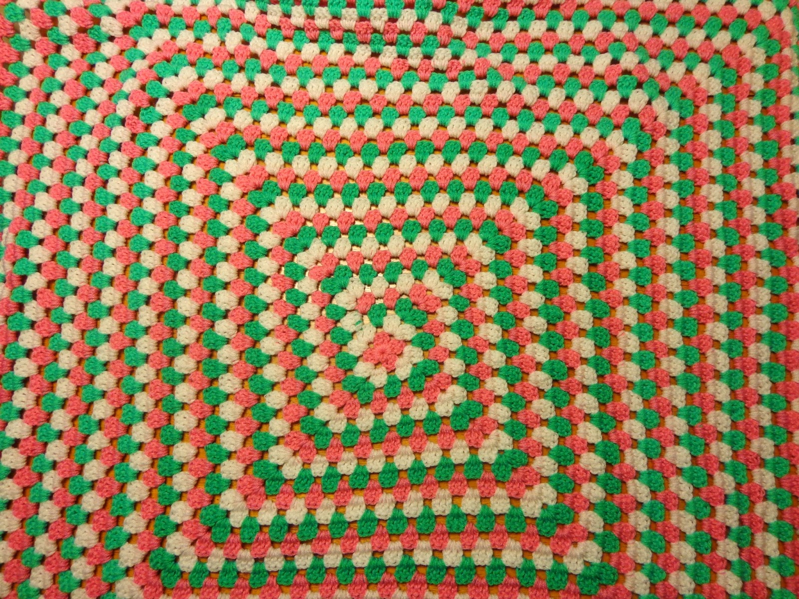 Hobby Hooker: Never-Ending Granny Square Blanket