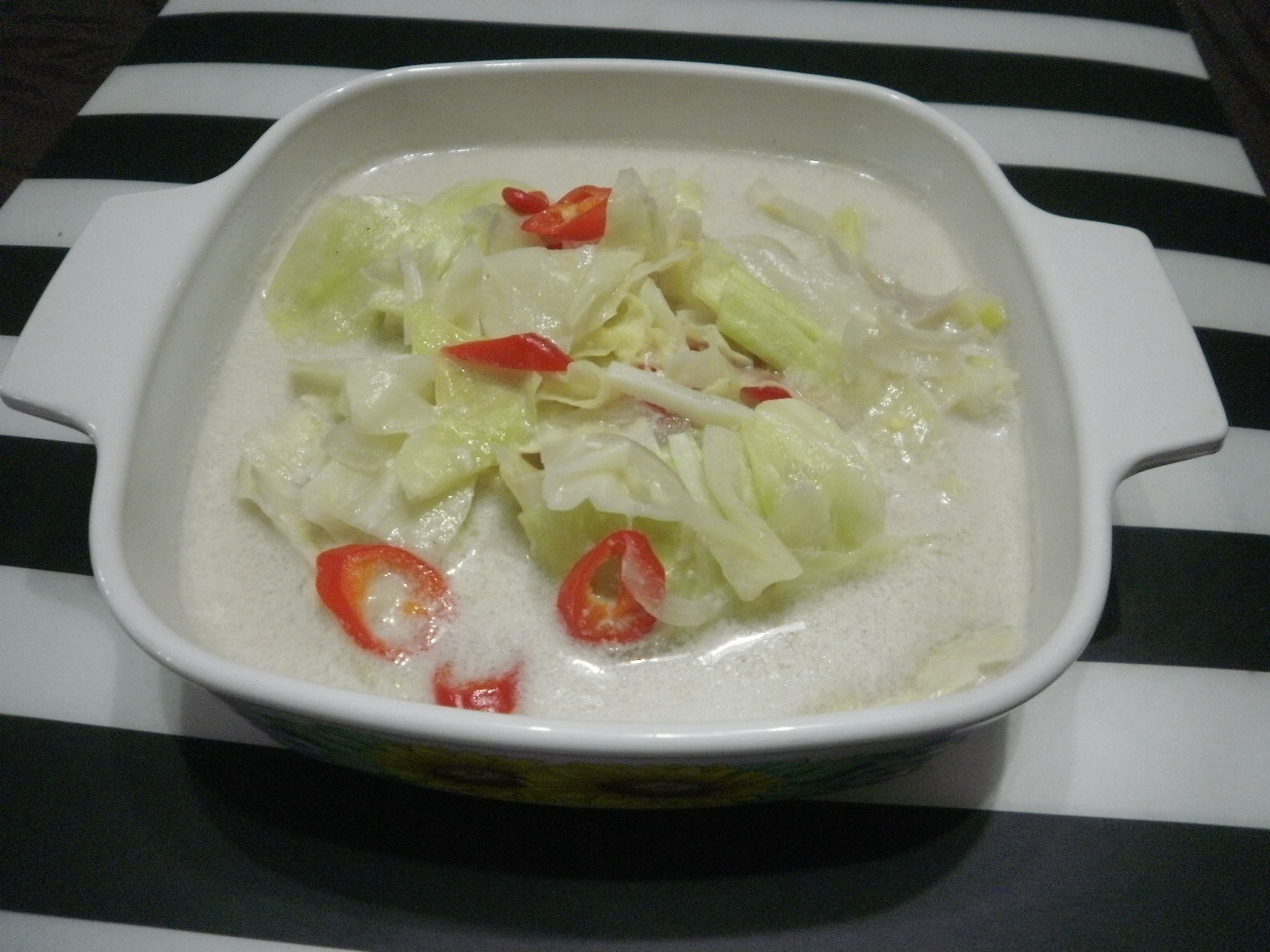 Zara ♥ Baking: MASAK LEMAK SAYUR KOBIS