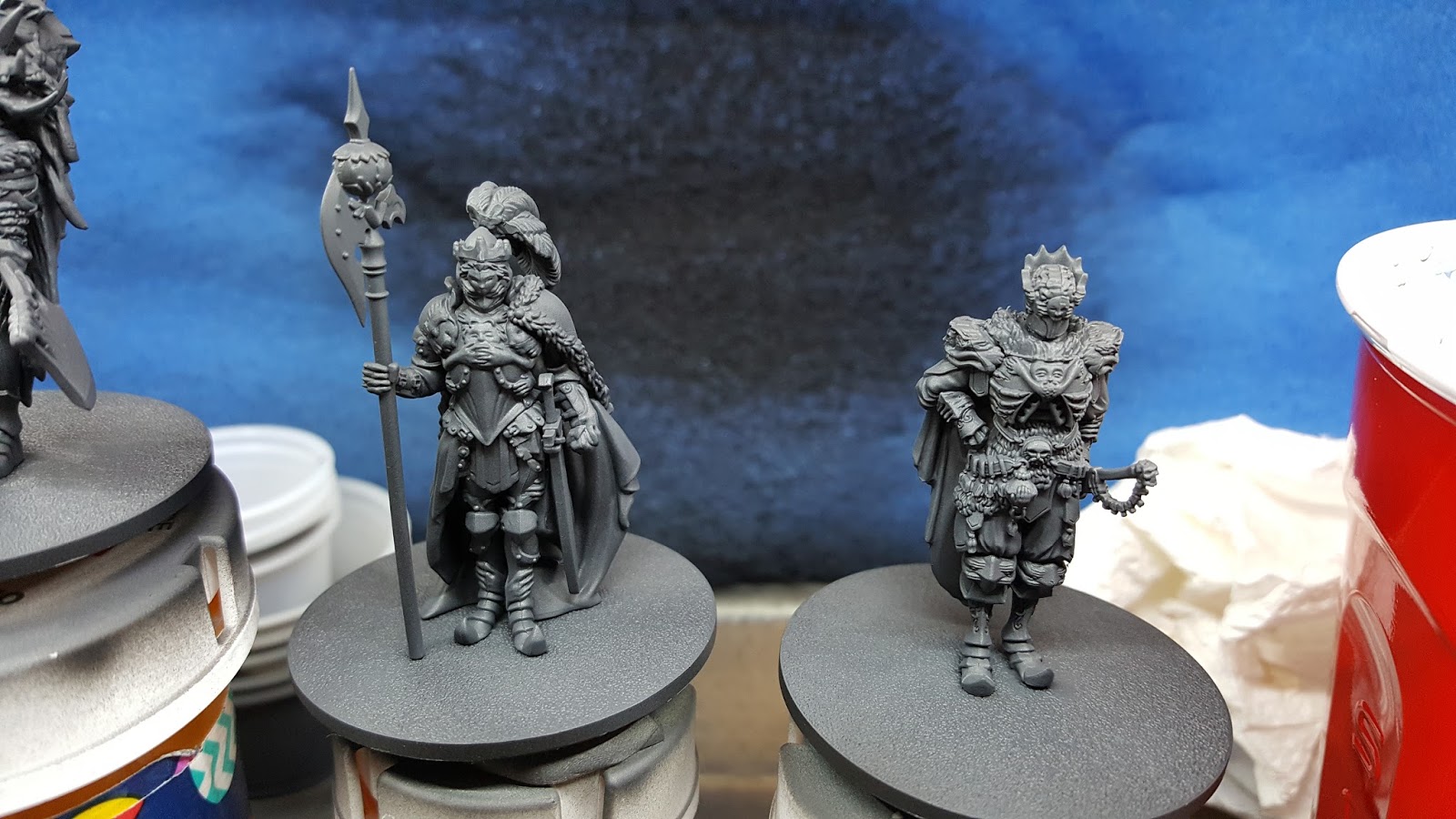 House of Zoxe: Hot off the Desk: KDM King's Man and the Hand
