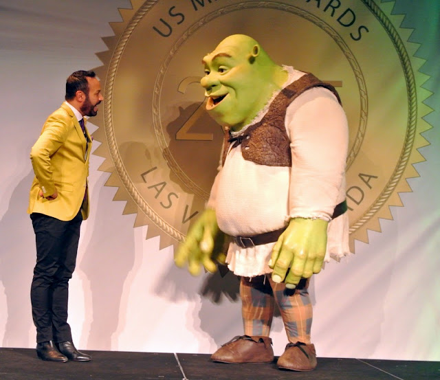 Gucci Fashion Trends 2016: NICK APPEARANCES.....Nick Verreos Emcees the ...