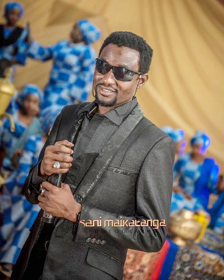 MUSIC : Sabuwar Waka Nura M Inuwa - Baba Buhari 4+4 And Bagudu 4+4 ...