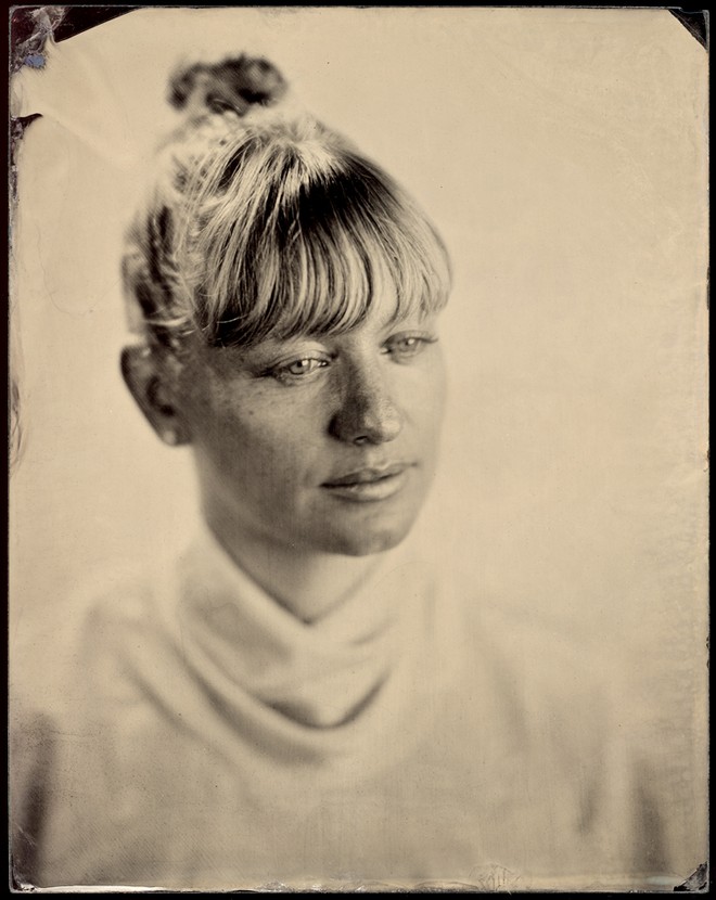 mina + oli: Daniel Carrillo