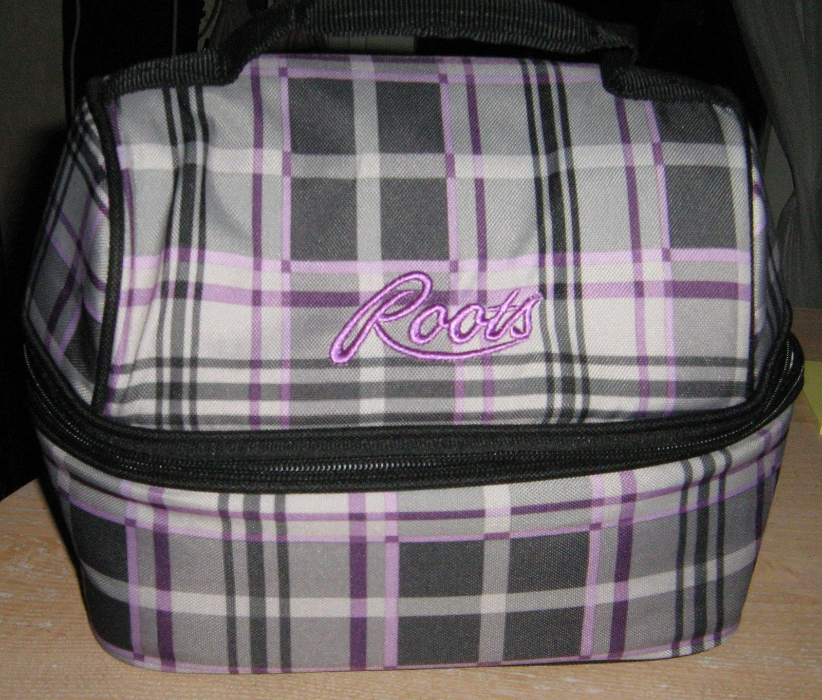 Diane Eve: Le mardi j'peux pas, j'ai piscine ;-)