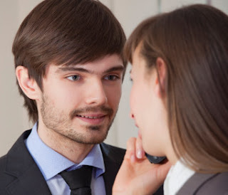 10 Tanda Teman Kerja Naksir Anda - Planet Kentir | Berita Unik | Fakta ...