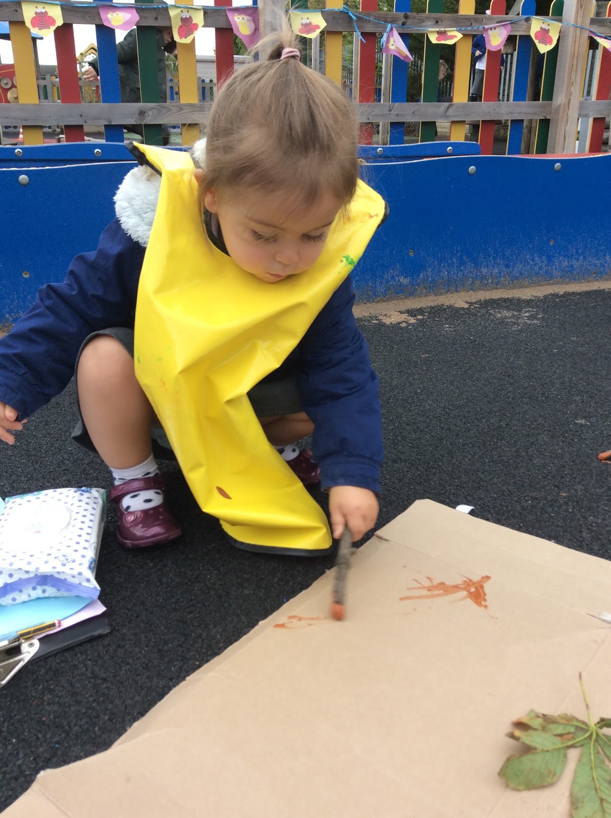 Wolverham Primary and Nursery School: Mark making outdoors, using ...