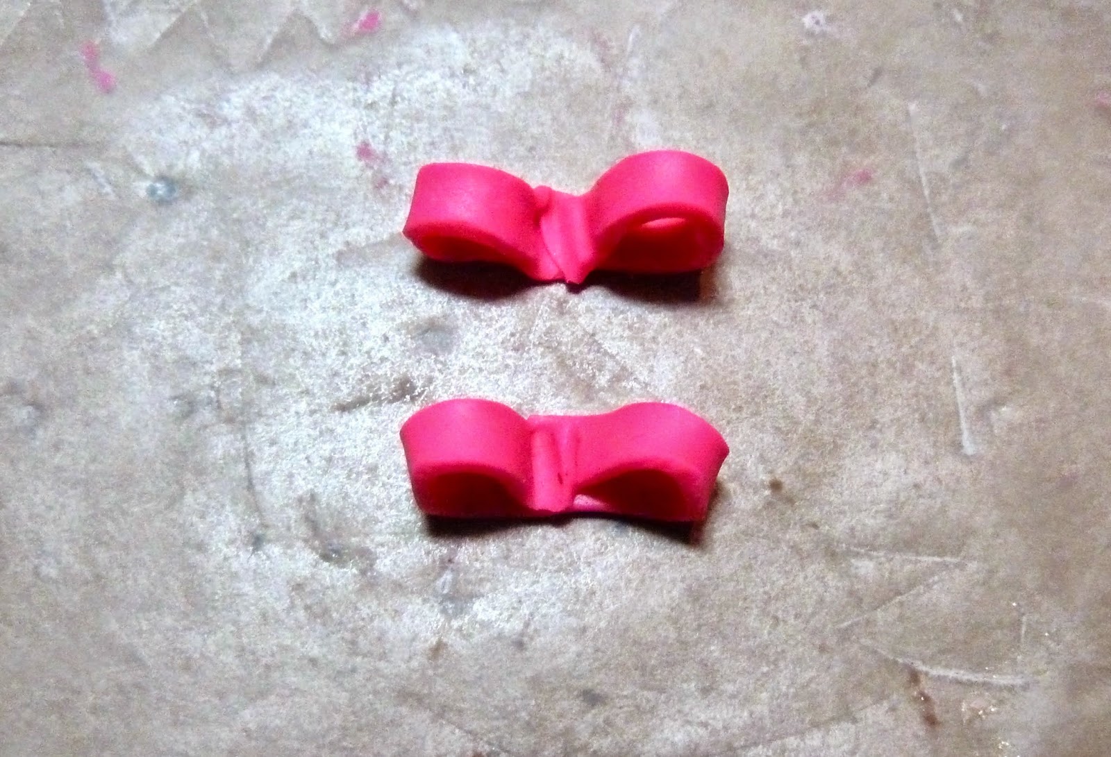 Make it easy crafts: Mini bow polymer clay post earrings tutorial