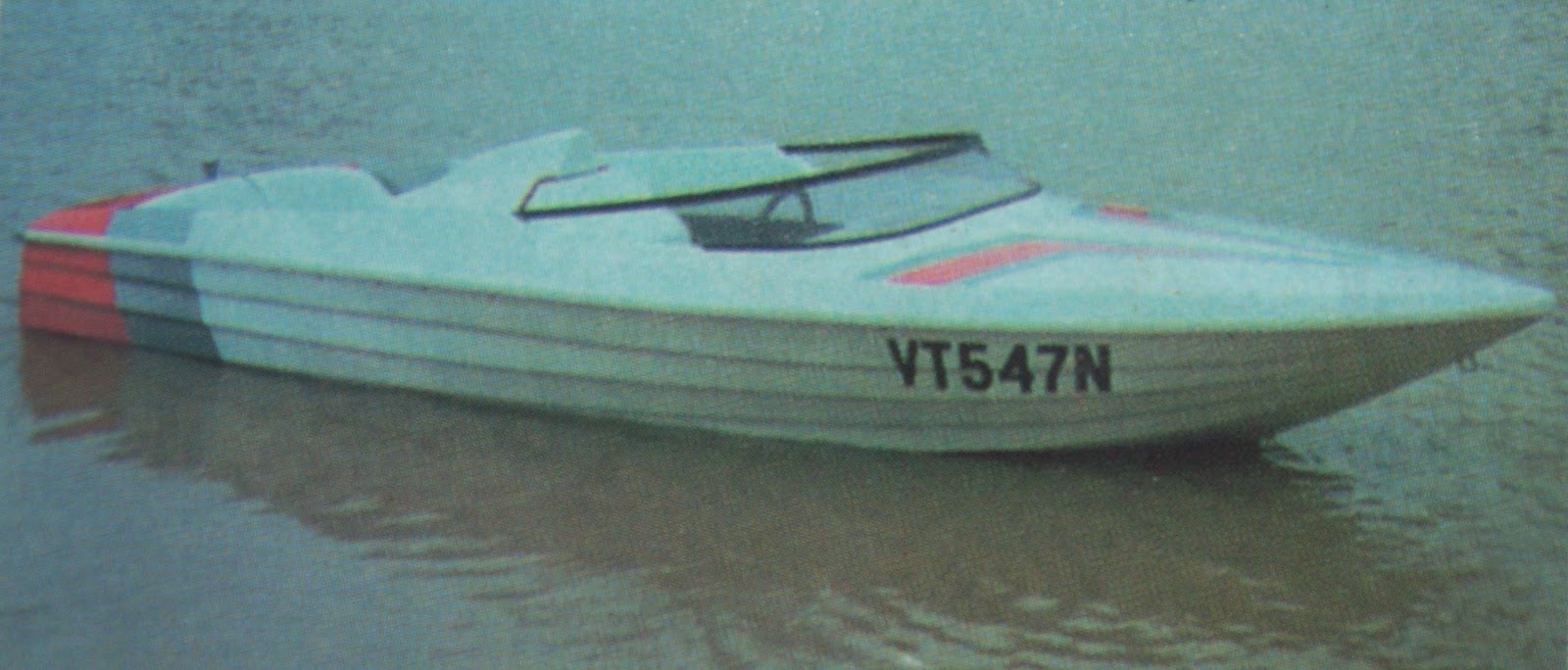 AUSSIE SKIBOATS: random; FLIGHTCRAFT PHANTOM TS