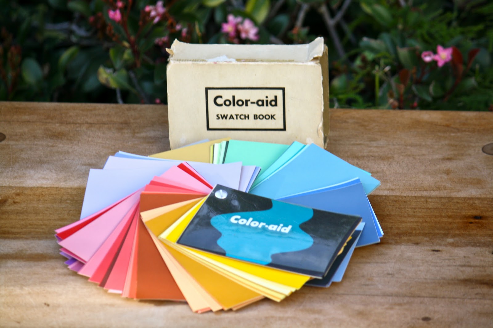 NowSoLA: Thrift Share - Color Therapy