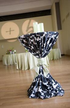 Details: Cocktail Table Linen Ideas