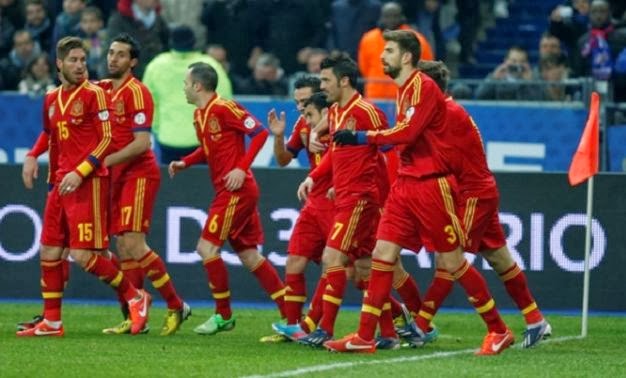 Spanish vs Belarus 2014 World Cup European zone - site soccer by Viscara