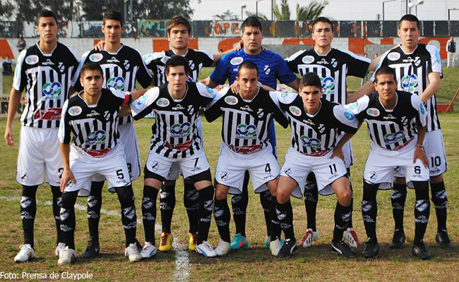 ANOTANDO FÚTBOL *: DEPORTIVO RIESTRA