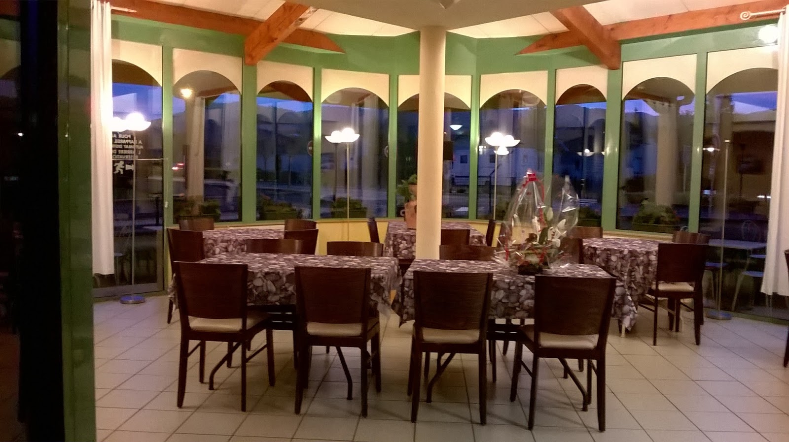 abel hotel: Restaurant