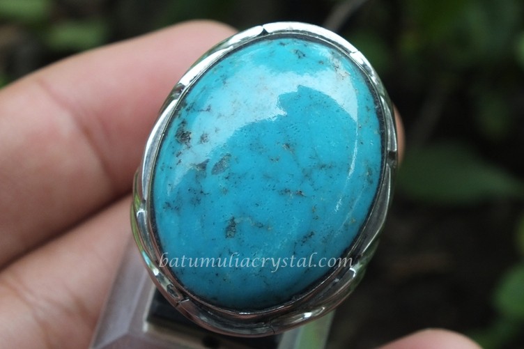 JAVA GEMSTONES: Batu Pirus Biru Memikat Mata