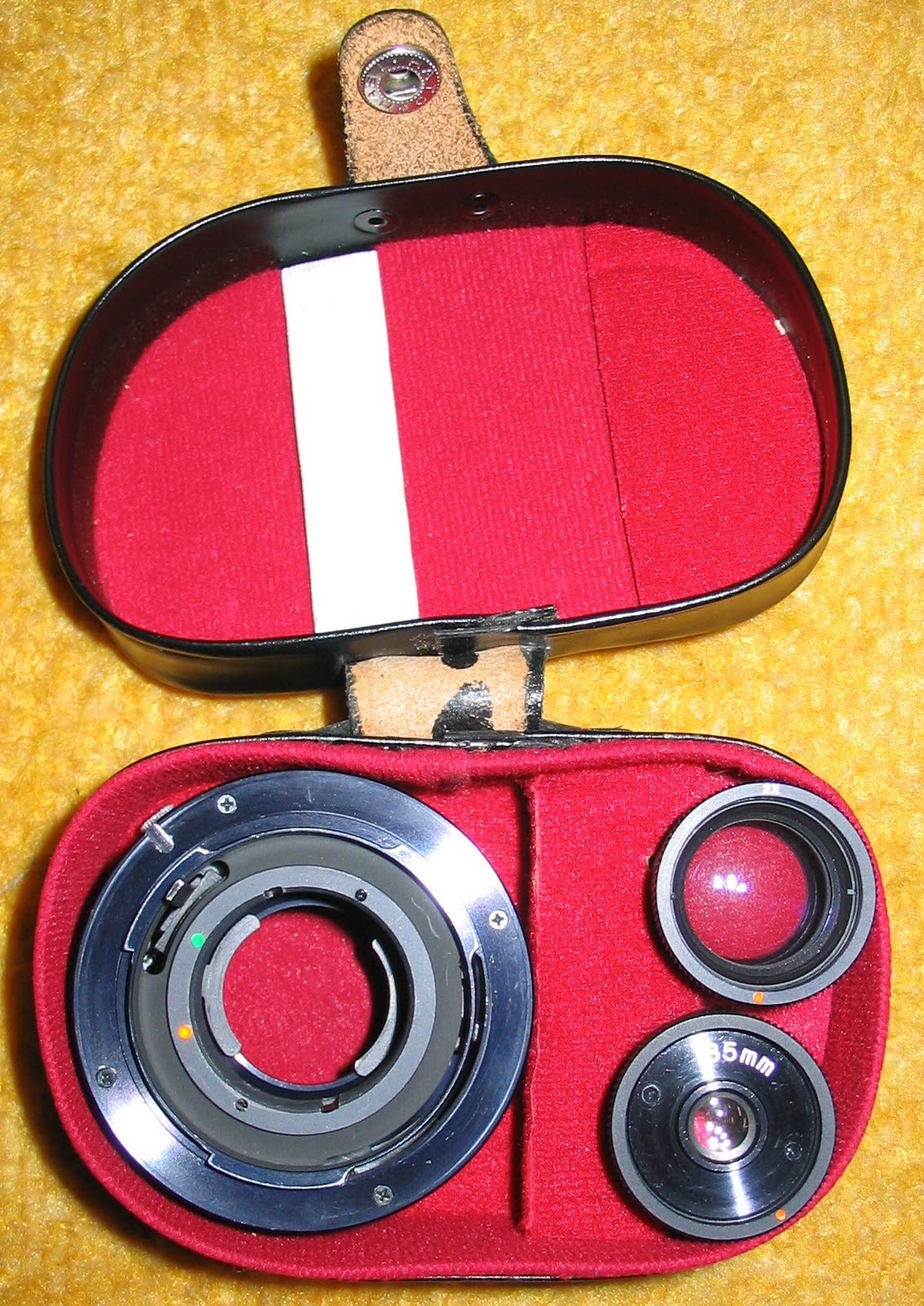 The Chens: The User's Review: LEC - Cherry Multi-Power Lens for Pentax K