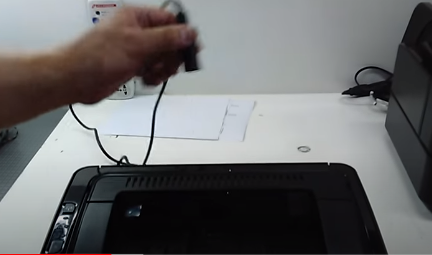 Interfaces, servicios del computador, tarjeta madre , memorias, puerto ...