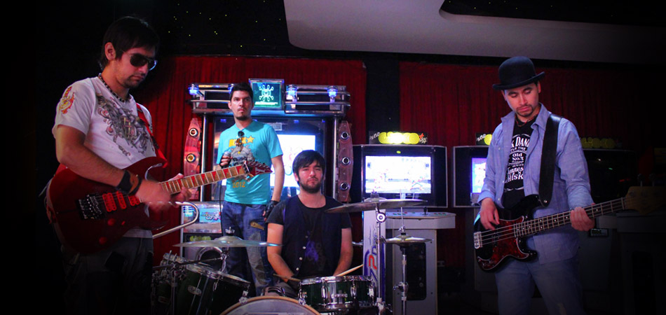 Banda Emana Estrena Videoclip Con Famosas Figuras Penquistas - Nuestro ...