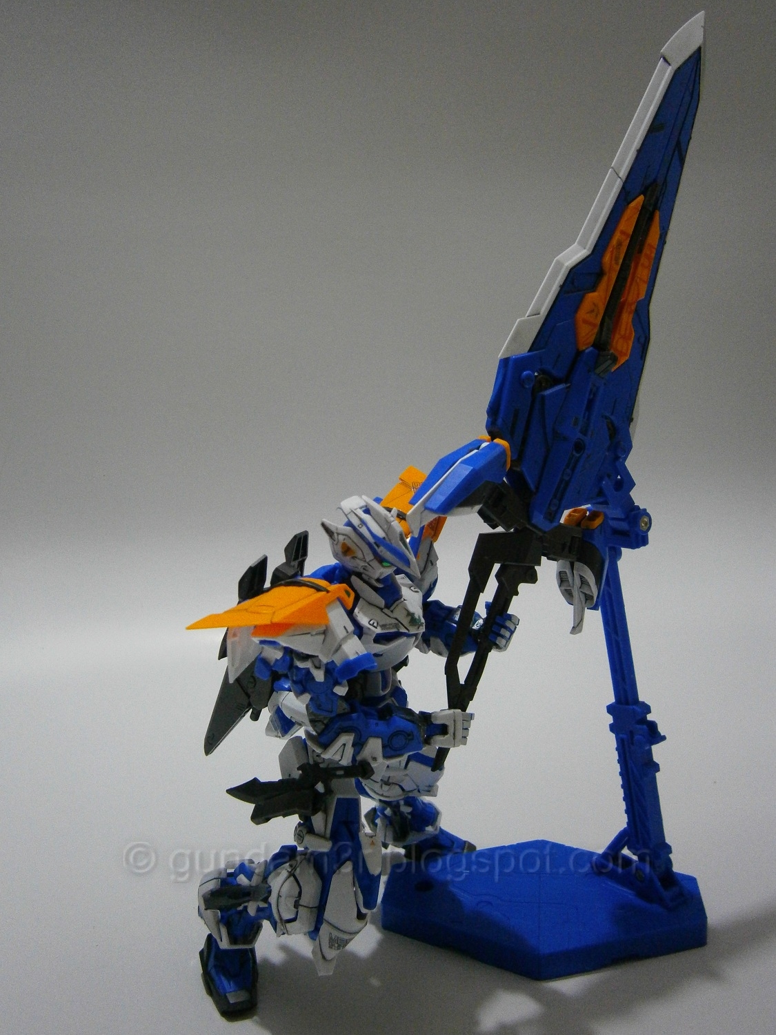 Gundam Astray Blue Frame Second Revise MG Review Part 3