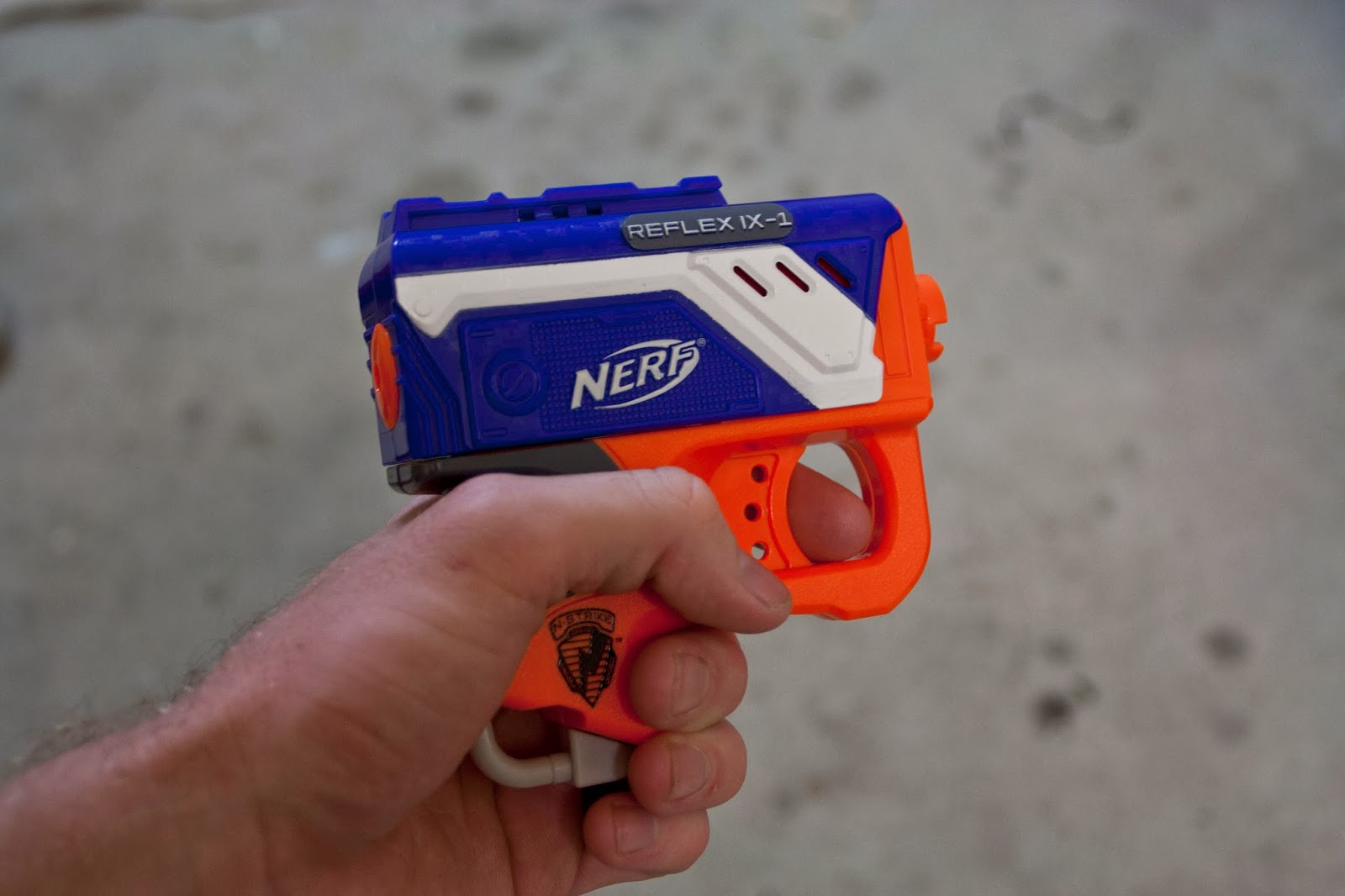 street tag warfare: Nerf "Elite" Reflex review