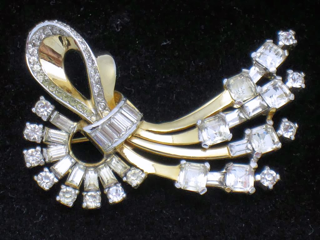 1920S JEWELRY | Collectibles Coach