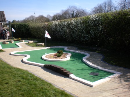 The Ham and Egger Files: Basingstoke Golf Centre - New Mini Golf ...