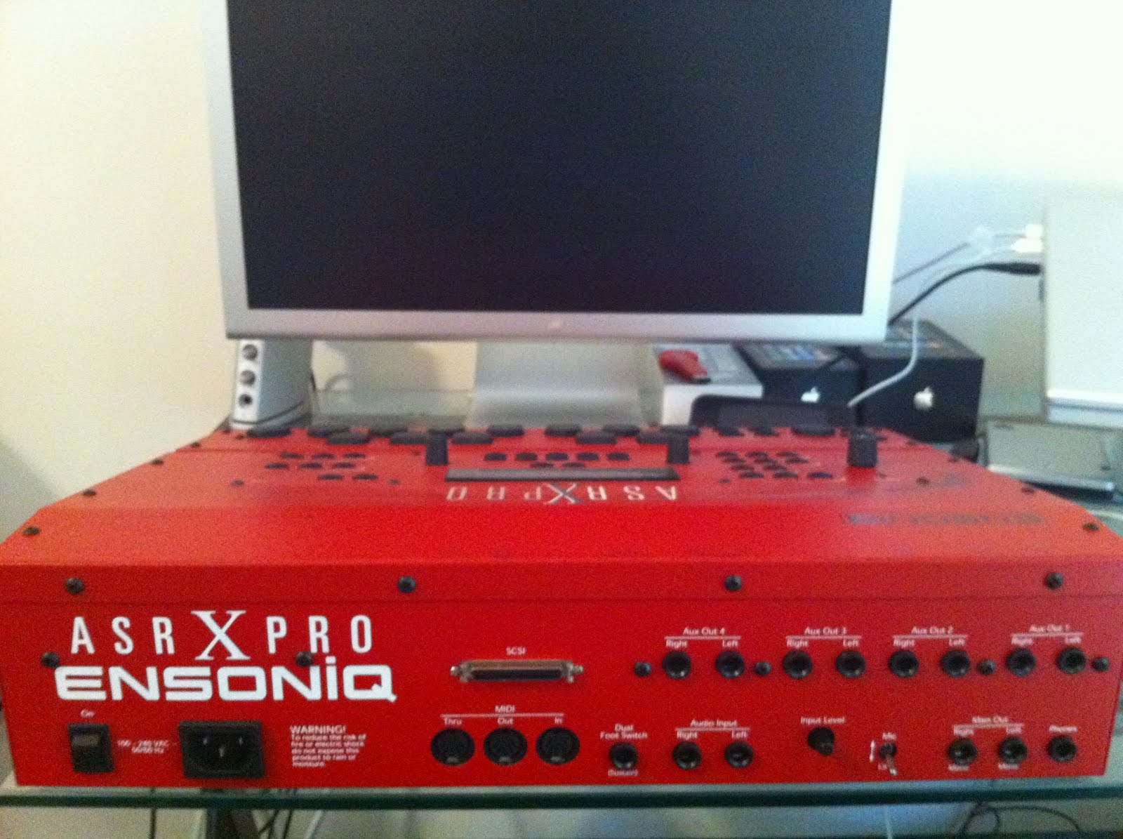 BeatMakerTV: My ENSONIQ ASR X PRO