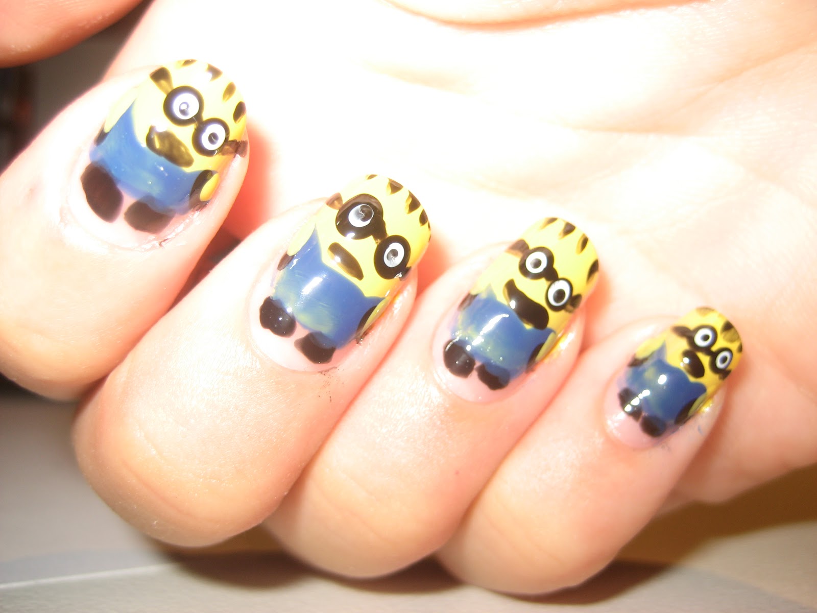 Nail & Polish: Artsy Wednesday - Movie Themed Nails!