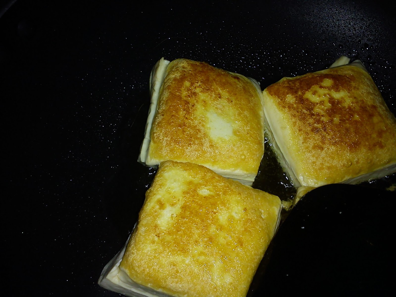 Cooking Pleasure: FRIED TAUKWA WITH TAU SEE