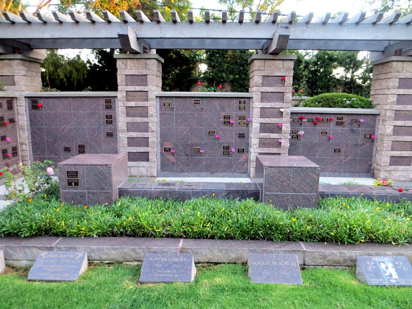 OTIS (Odd Things I've Seen): From the Dust Not Yet Returned: The Grave ...