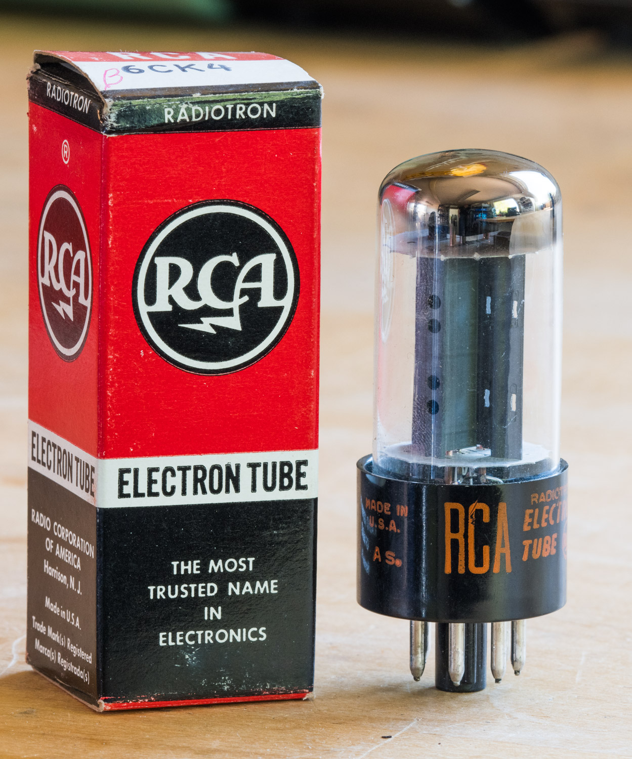 VinylSavor: Tube of the Month : The 6CK4