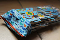 Totally Tutorials: Tutorial - How to Make a Vinyl Pouch