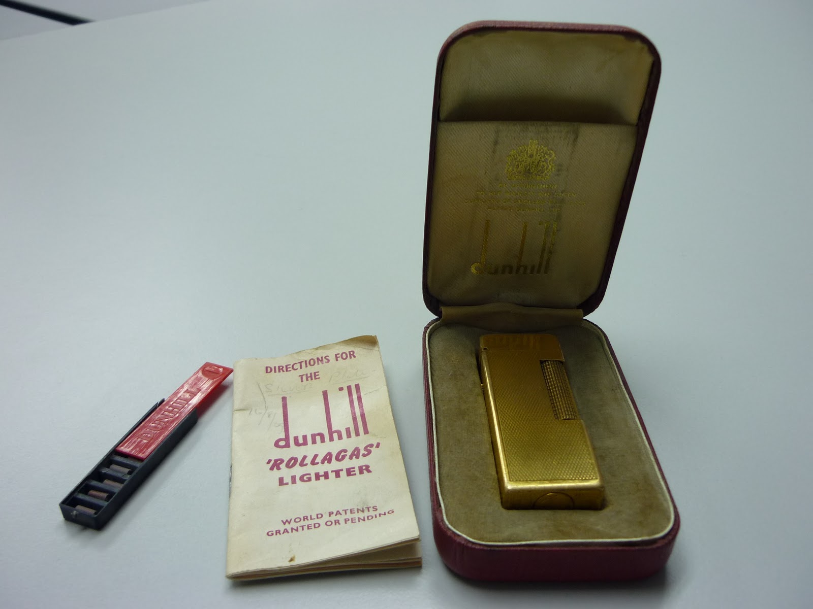 CLASSICMALAYA ANTIQUE COLLECTION: 1. DUNHILL ROLLAGAS LIGHTER
