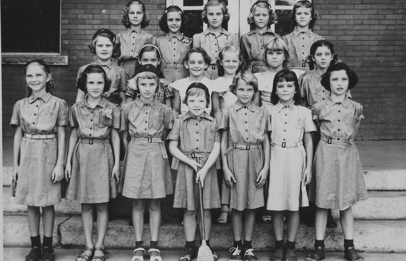 IMAGES OF OUR PAST - BROWNIE TROOP, 1951. DUBLIN, GEORGIA